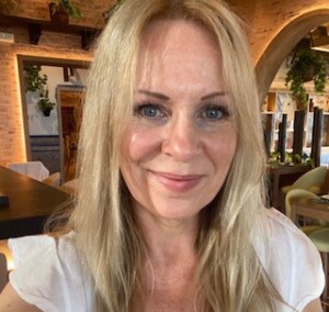 Andrea McDermott – Biography - Men's Aid